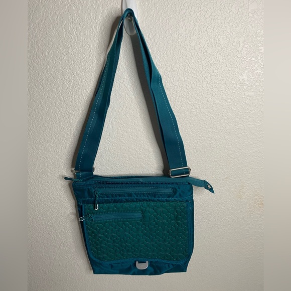 Sherpani | Bags | Sherpani Crossbody | Poshmark